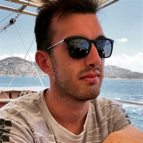 Michele Mitchel 1309 On Threads