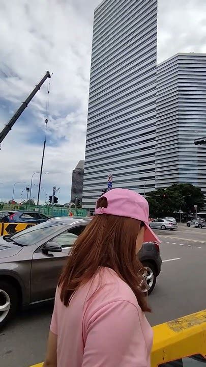 ဒီလမ်းမကြီးကဟောင်းနေလဲ Youtube