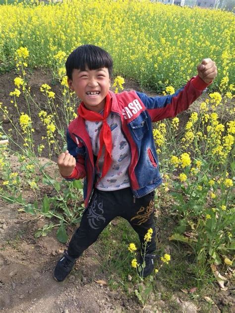 阜南於集鄉洪廟小學師生走出校園一一感受大自然之美 每日頭條