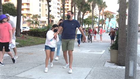 Dad Set Up His Daughter To Get Scared This Dad Set His Daughter Up To Get Scared By