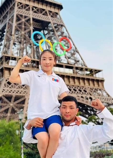 Г Болор Очирын гэр бүл “Парис 2024” зуны олимпын Мөнгөн медальт Б Баасанхүүг бэр гуйжээ ТАС МН