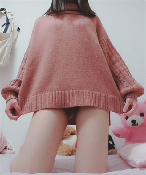 Aカップ貧乳処女 歳学生が顔晒した処女膜付き未貫通パイパン自撮り みんくちゃんねる