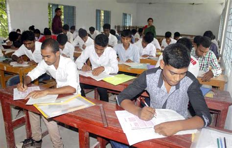 ফেনীতে এসএসসি ও দাখিল পরীক্ষায় অংশ নিচ্চে ২৯৬০৯ শিক্ষার্থী