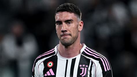 Vlahovic Juve Con Larrivo Di Comolli Cambia Tutto Novità
