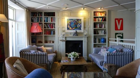 The Pursuit Of Homeliness