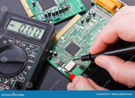 Repair And Diagnostic Of Electronic Circuit Board Stock Image Image Of Equipment Binary 88923423