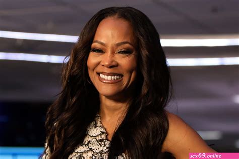 Robin Givens Nude Sexy Photos