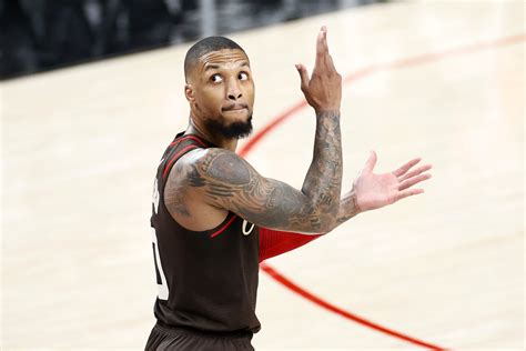 Nba Rumors Oddsmakers Favor Miami Heat To Win Damian Lillard