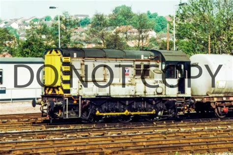 Uk Diesel Train Railway Photograph Of Class 08 08792 Rm08 354 £1 70