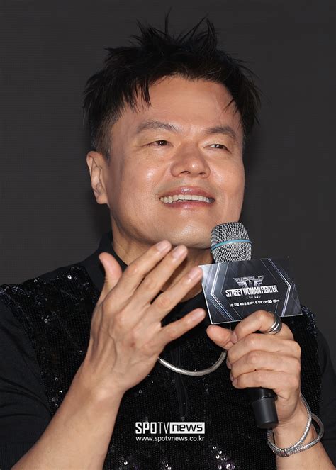 [포토s] 박진영 날 것의 댄스 보실 수 있을 것