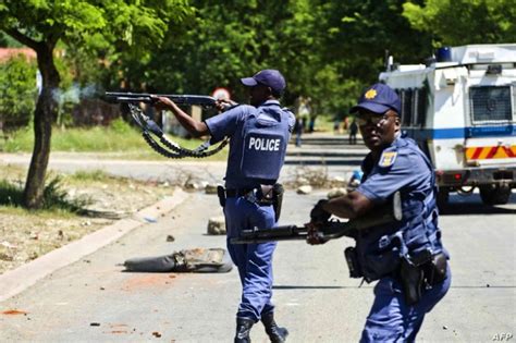Watch Zimbabweans Protest Outside Embassy In South Africa