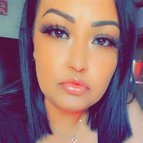 Nelly Medina Nelly7011 • Threads Say More