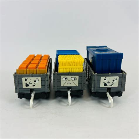 Thomas And Friends Trackmaster Troublesome Trucks Cargo Cars With Cargo