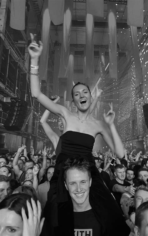 Isabelle And Rob Joy