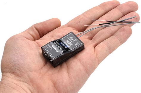 Futaba R SB HV Receiver GHz Channel S FHSS FHSS For
