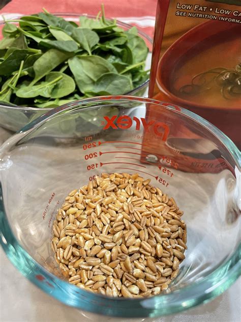 Trader Joes 10 Minute Farro Its Good Traderjoes