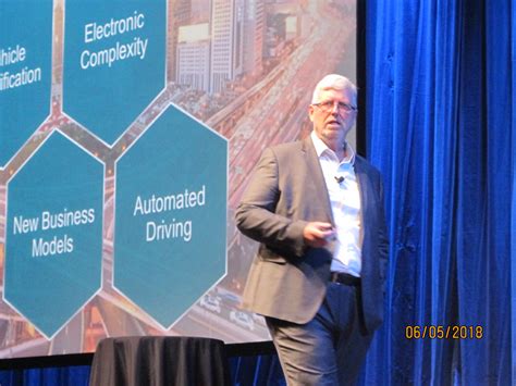 Mentor Design Tool Simplifies J1939 Development Mobility Engineering