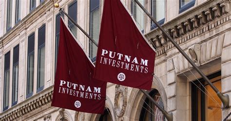 Putnam Expands Esg Offerings With Target Date Etf Suite Pensions