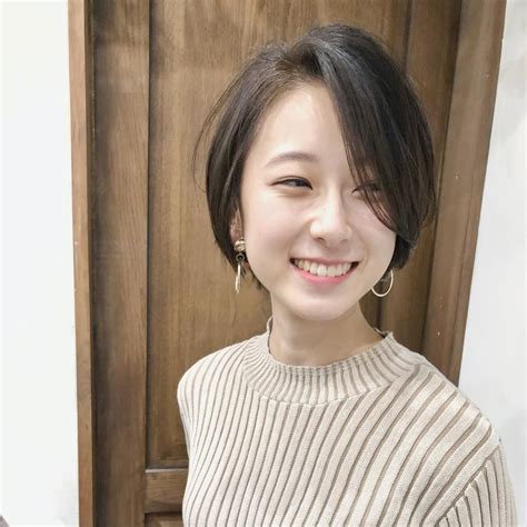 ハンサムショート ショートボブ オシャレな前髪なしのショートヘア ハンサムショート ショートボブ ショートのヘアスタイル
