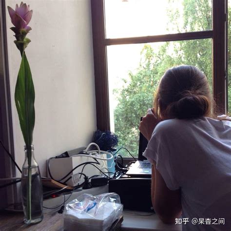 你有哪些无意间拍下的女孩照片，惊艳了众人？ 知乎