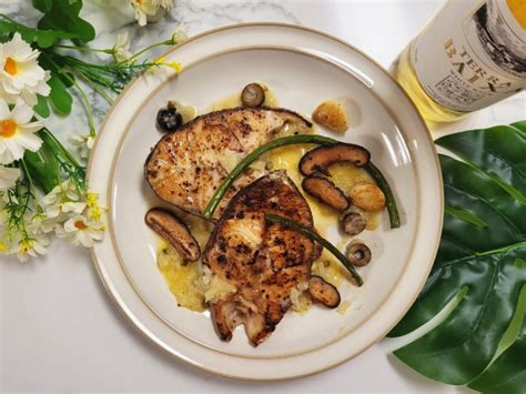 농어스테이크 만드는법 부드러운 흰살생선 농어를 이용한 농어구이레몬버터소스를 곁들여 먹는 생선스테이크 만들기 화이트와인과 잘 어울리는 농어요리 와인안주 네이버 블로그