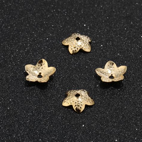 Badu Bg 100 бр Златни цветни филиграни капачки от мъниста с цветя Конекторни талисмани Метални