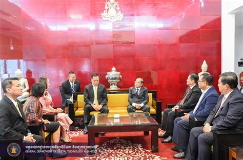 ឯកឧត្តម អ៊ុំ ម៉ារ៉ា អញ្ជើញទទួលដំណើរមកដល់របស់ រដ្ឋមន្រ្តីក្រសួងមហាផ្ទៃថៃ