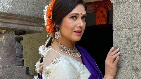 Meenakshi Sheshadri Marriage Photos
