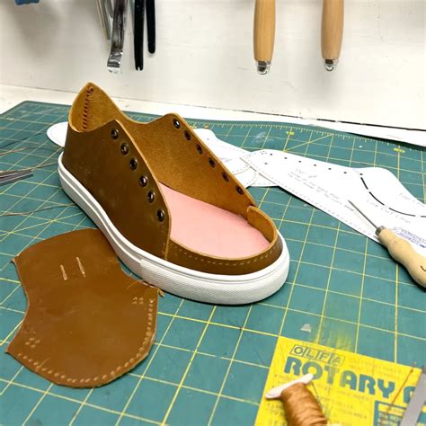 Sneaker Builders Kit All Tools And Materials Shoemakers Academy