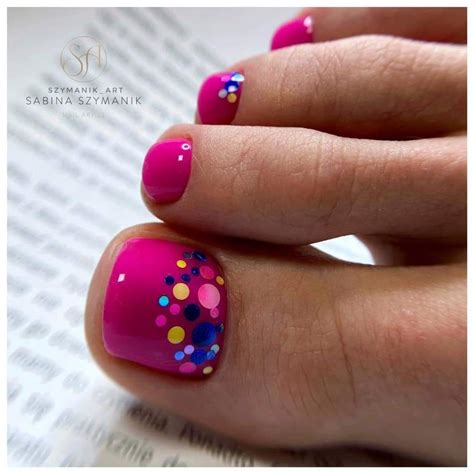 35 Simple And Easy Toe Nail Art Design Ideas You Can Try Out At Home