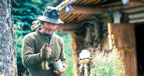 Richard Proenneke The Man Who Spent 30 Years In The Alaskan Wilderness