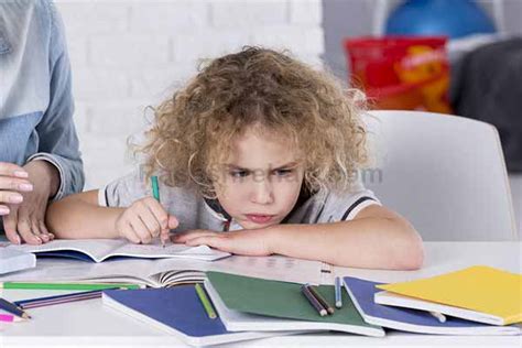 درمان اختلالات یادگیری در کودکان کلینیک رسش