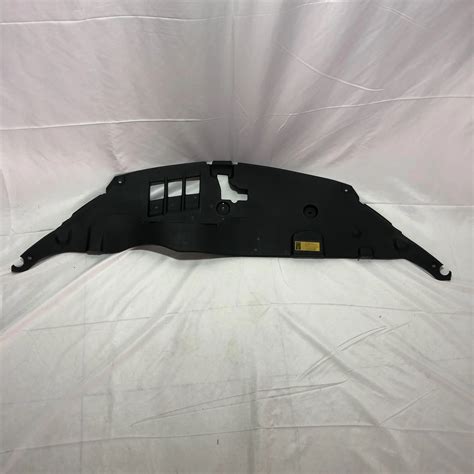 Gfkj Car Bumper Spoiler Grille Instrument Panel Camry Dashboard Upper