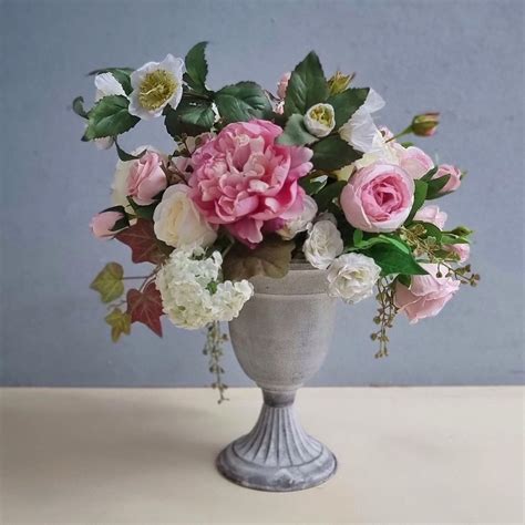 композиция из искусственных цветов классическая купить