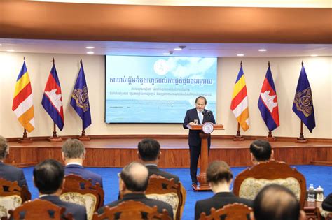 អគ្គិសនីកម្ពុជា អគ្គិសនីកម្ពុជាបានរៀបចំពិធីសម្ពោធសៀវភៅដំណើរវិវត្តន៍នៃអគ្គិសនីភាវូបនីយកម្ម