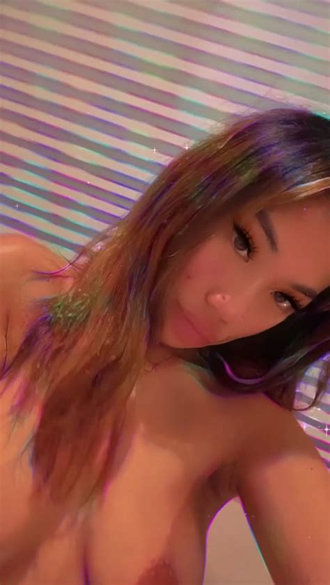Explore My Tight Body