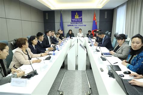 БШУЯ болон Боловсрол шинжлэх ухааны ҮЭХ хэлэлцээр байгууллаа Hunnu Mn