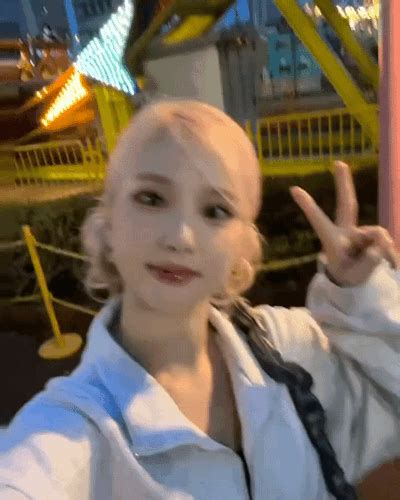 Shes Never Looked Mid 👸 Tumbex