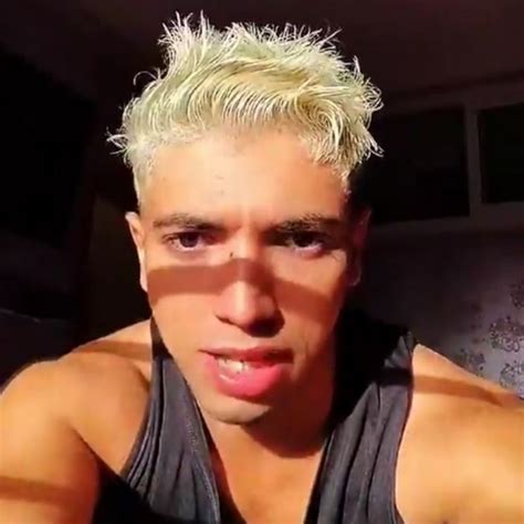 استاذ فرنسية