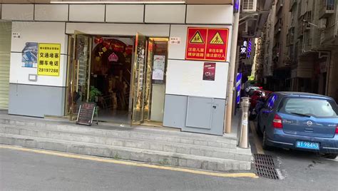 【12图】位置优越 某城中村转角位置 主干道出入口 业主急租广州天河岑村商铺租售生意转让出租 广州58同城