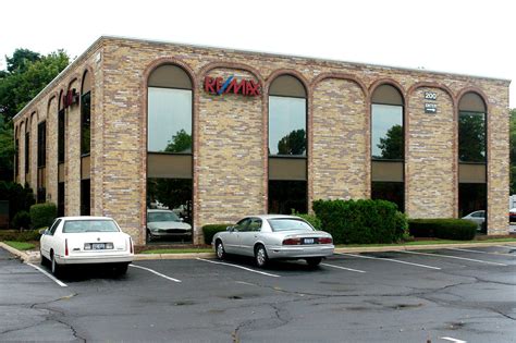 Steven Rapoport Closes Auction Office Sale In Palatine Crer