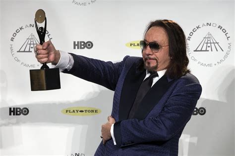 Ace Frehley Owns His Makeup Saubhaya Makeup