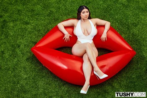 Violet Myers In Good Vibes By Tushy Erotic Beauties