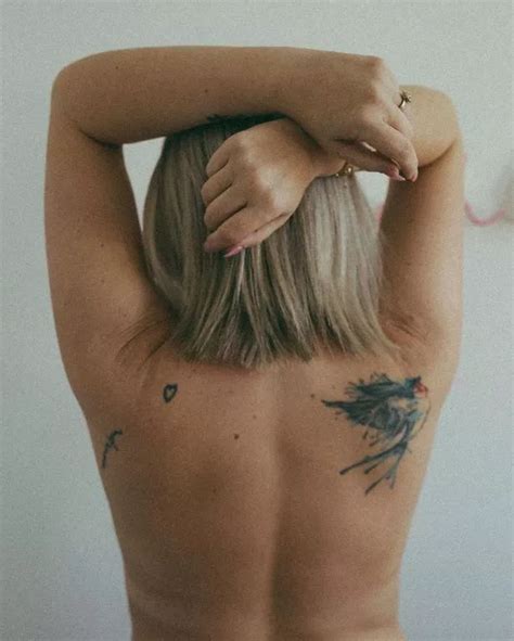 Mum Strips Off To Give Fans Tattoo Tour Of Intricate Designs On Her