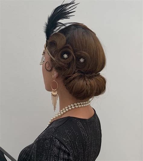 20s Updo Hairstyles