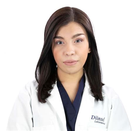 Vianey Ramirezs Instagram Twitter And Facebook On Idcrawl