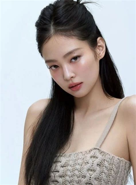 Jennie Kim Jennie Hairstyles Minimal Glam Knit Camisole Jennie