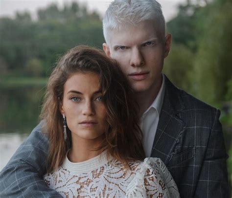 ბერა დაინიშნა ვინ არის ბიძინა ივანიშვილის სარძლო მშობლები