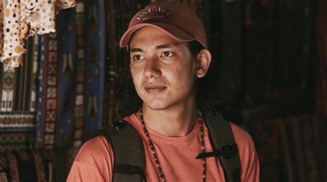 Makan Otak Monyet Adipati Dolken Enak Banget Sih