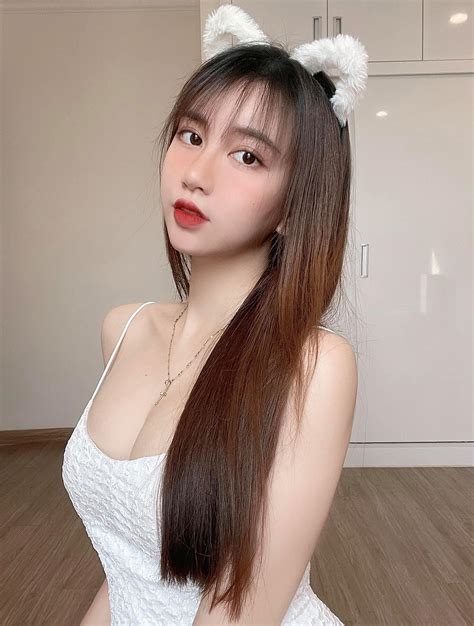 Hồ Ngọc Ý Nhi Nhi Mèo Ảnh Gái Xinh Việt Nam